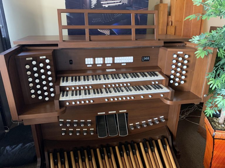 Pre-Owned Organs for Sale | alabamachurchorgan